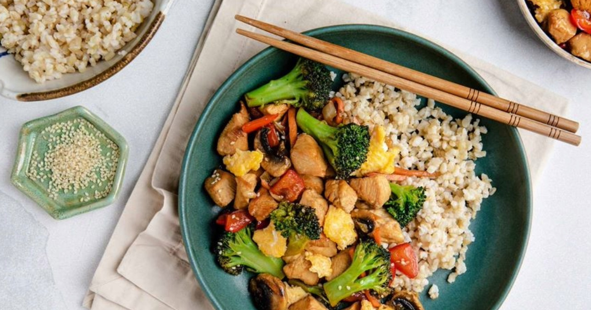 Honey Sesame Chicken Vegetable Stir Fry - Prescribe FIT